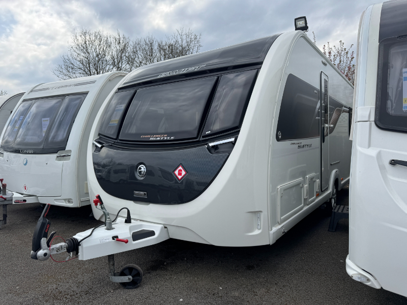 2022 Swift Challenger Hi Style 860 . . Single 4 Berth 2022