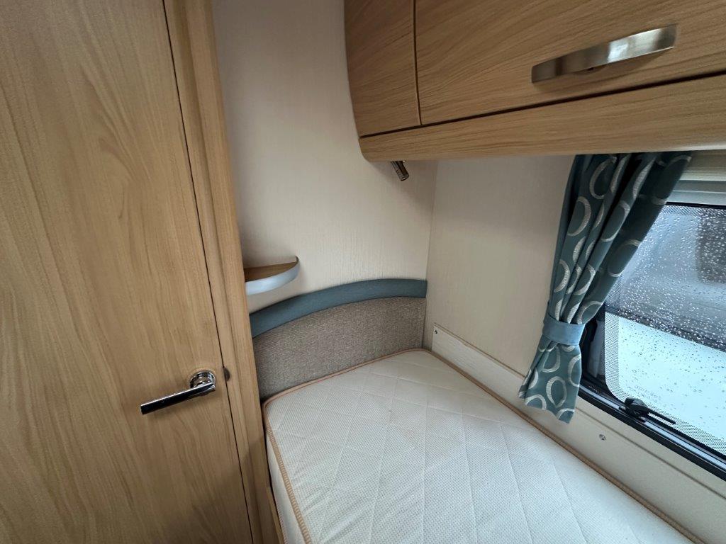 2014 Compass Corona 574 . . Single Axle 4 Berth 2014