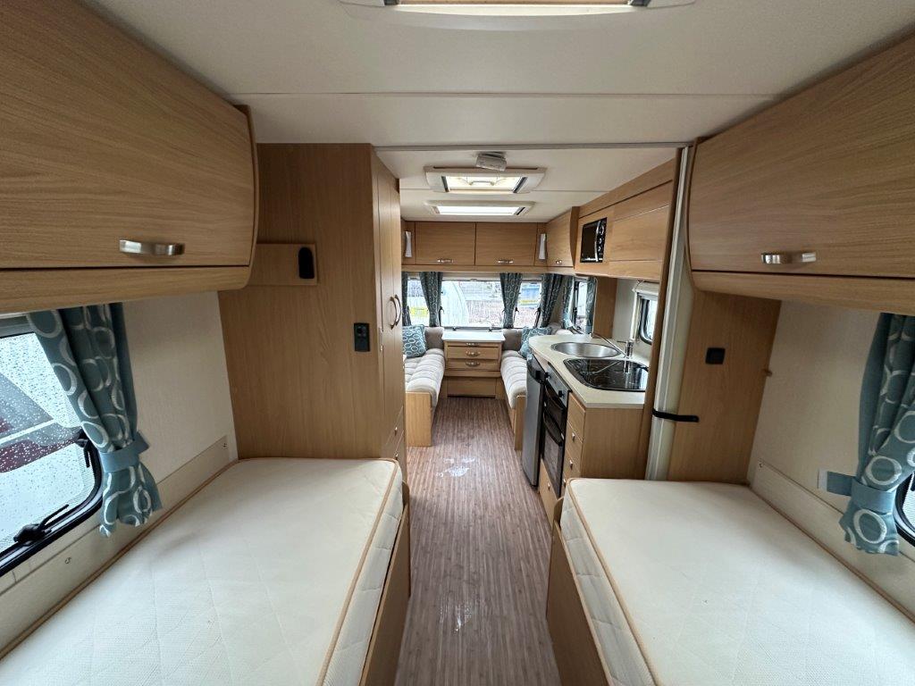 2014 Compass Corona 574 . . Single Axle 4 Berth 2014